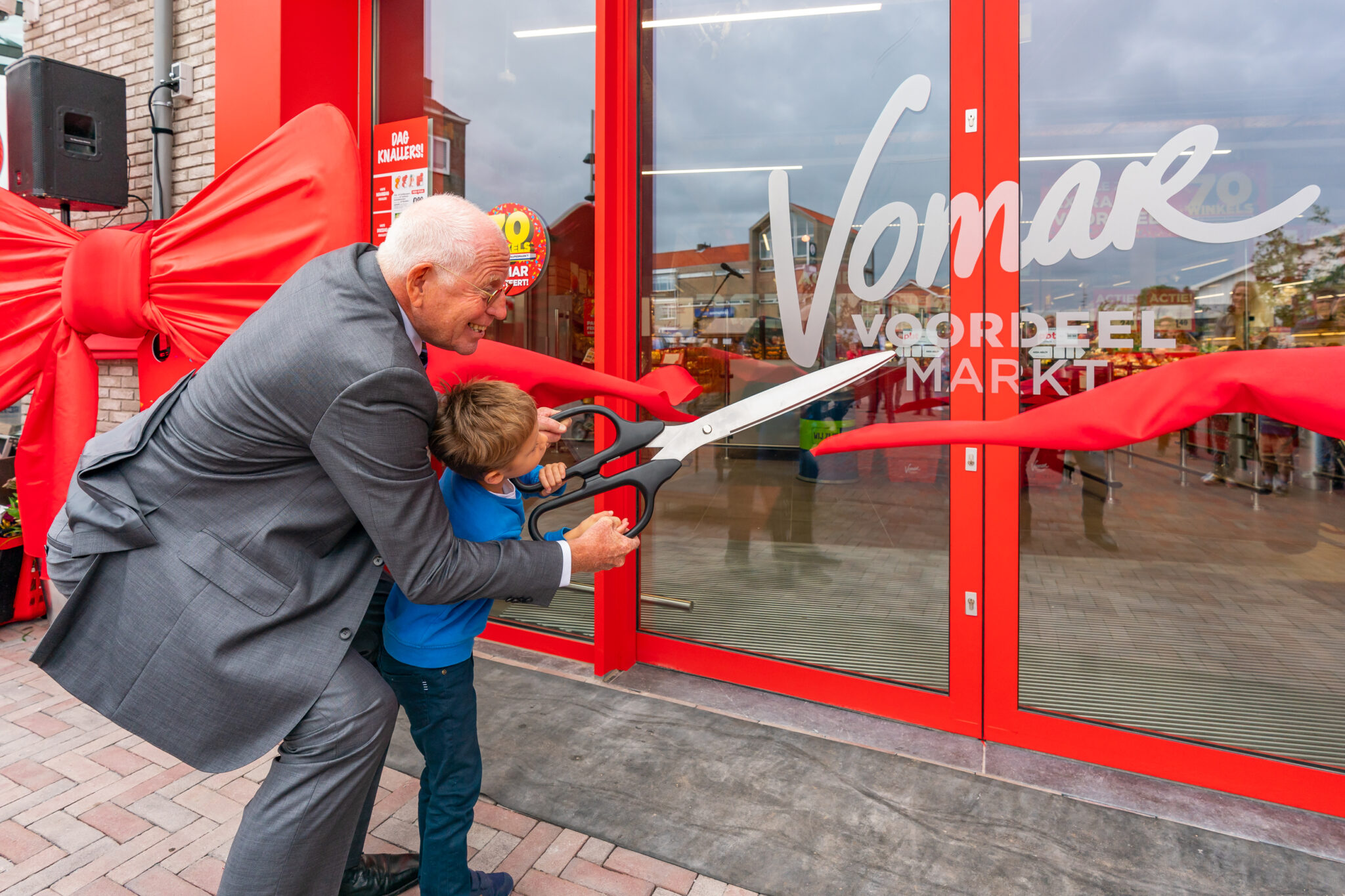 Vomar opent 70ste winkel en trakteert - Jutter | Hofgeest