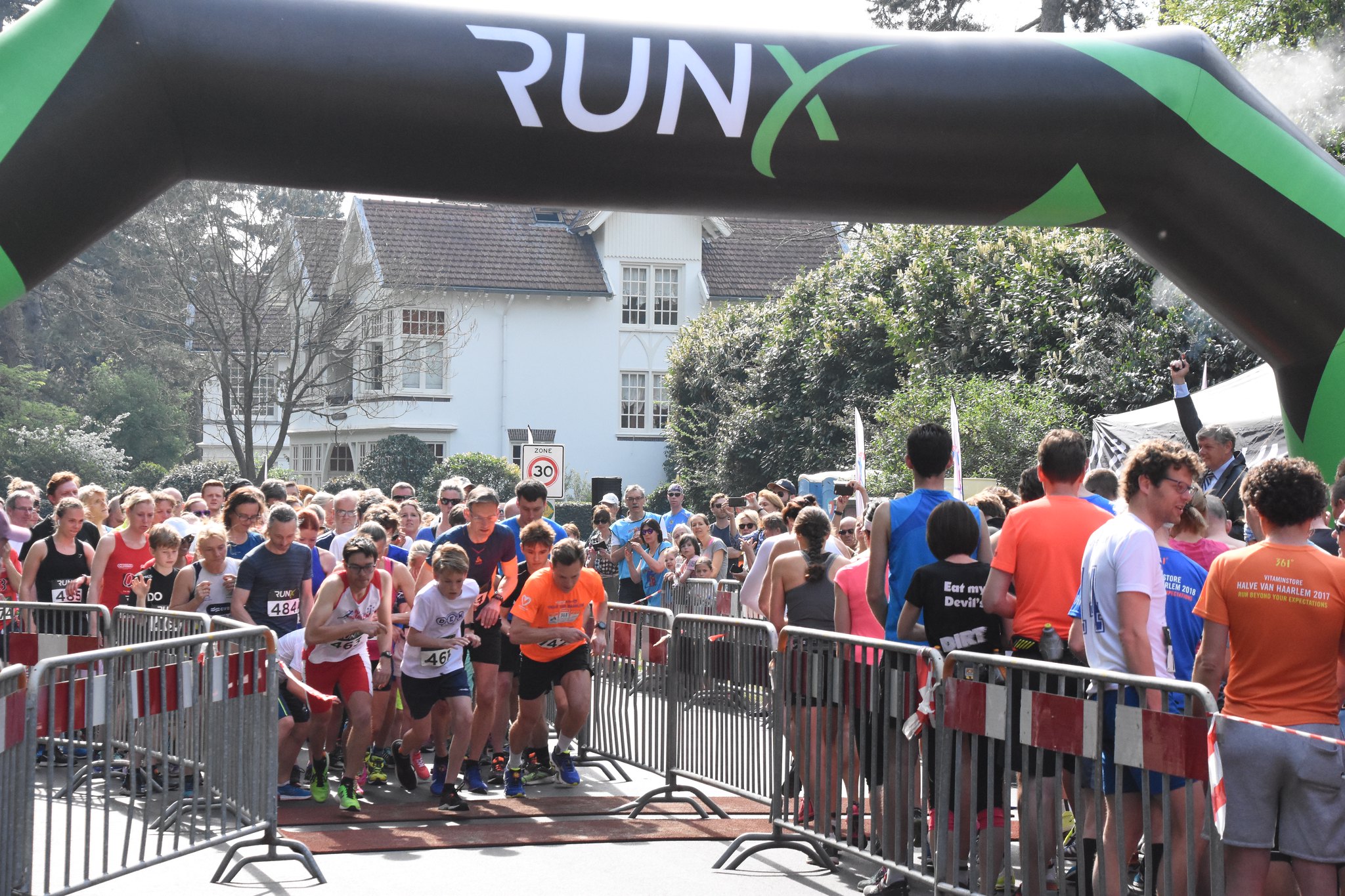 35e Lions Heuvelloop op Tweede Paasdag - Jutter | Hofgeest