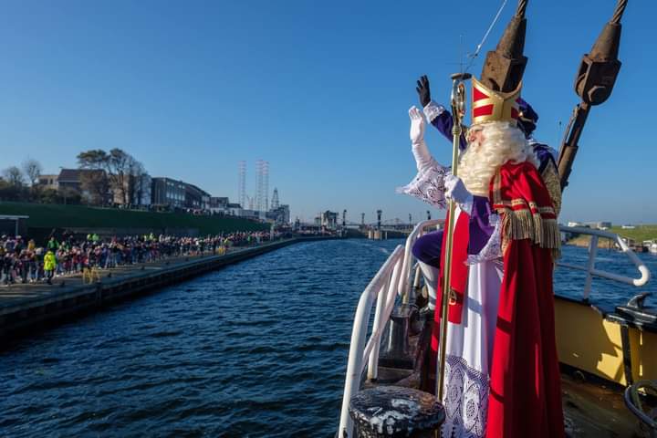 Sinterklaas komt weer met de boot naar IJmuiden - Jutter | Hofgeest