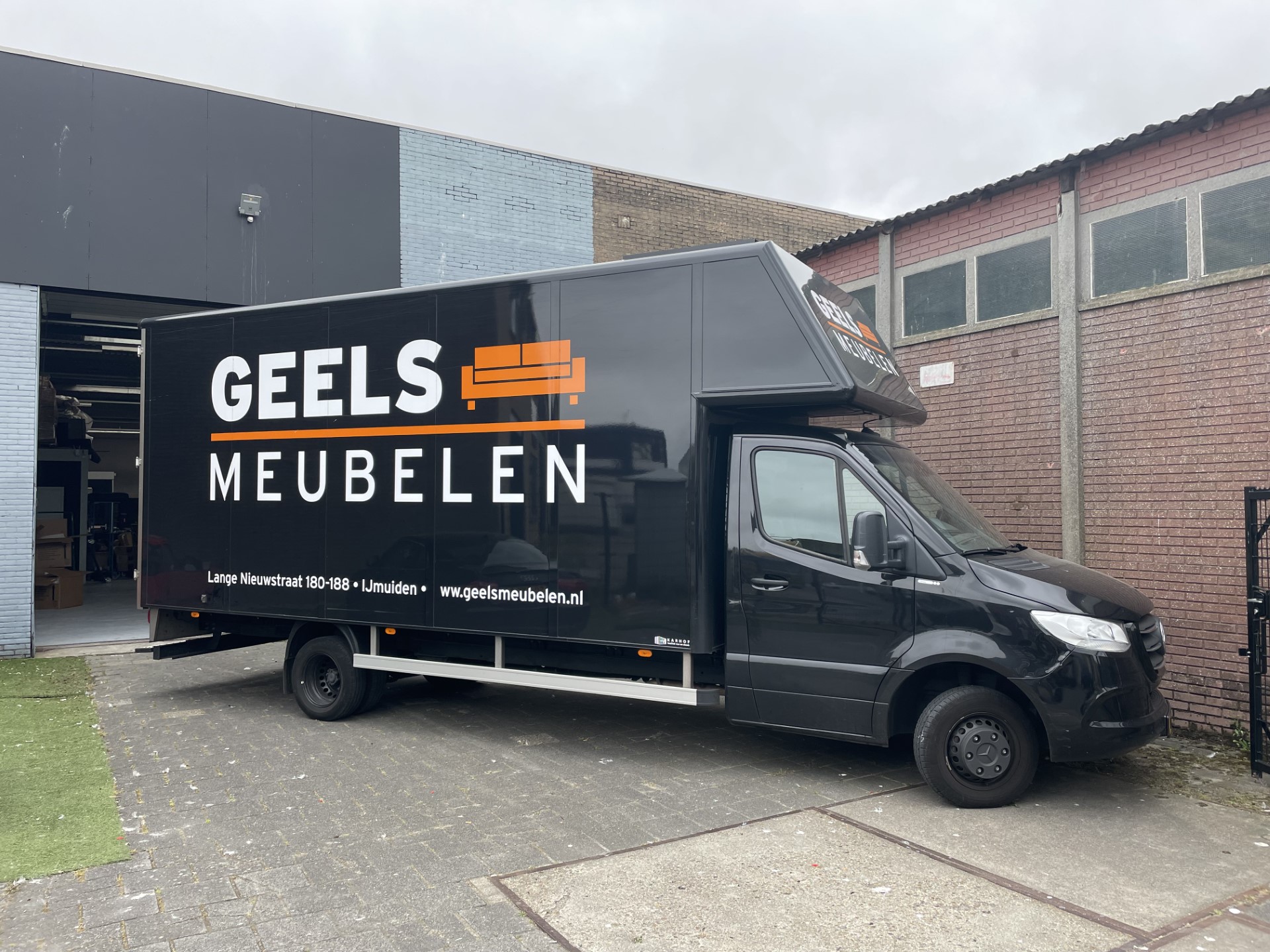 Mega magazijnverkoop Geels Meubelen - Jutter | Hofgeest