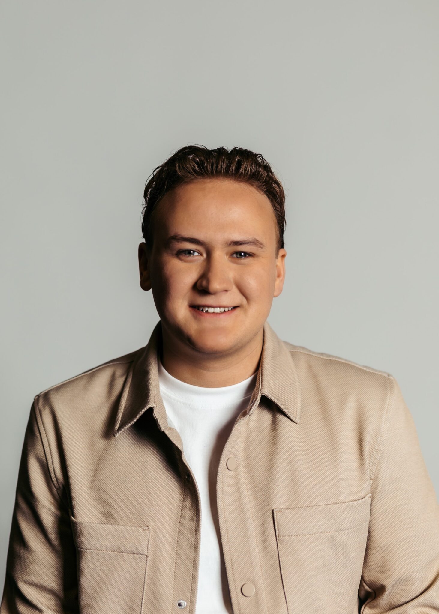 Jesse Prins live bij RTV Seaport - Jutter | Hofgeest