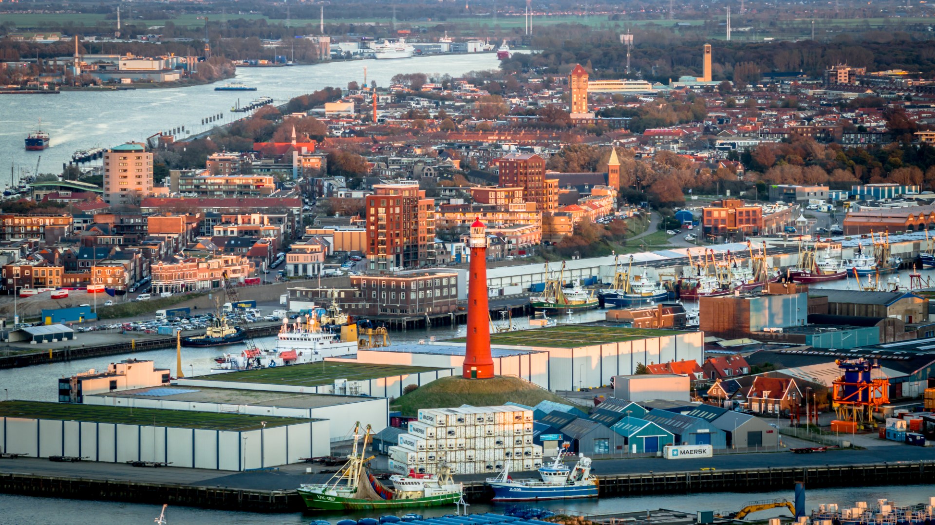Avondzon over IJmuiden - Jutter | Hofgeest