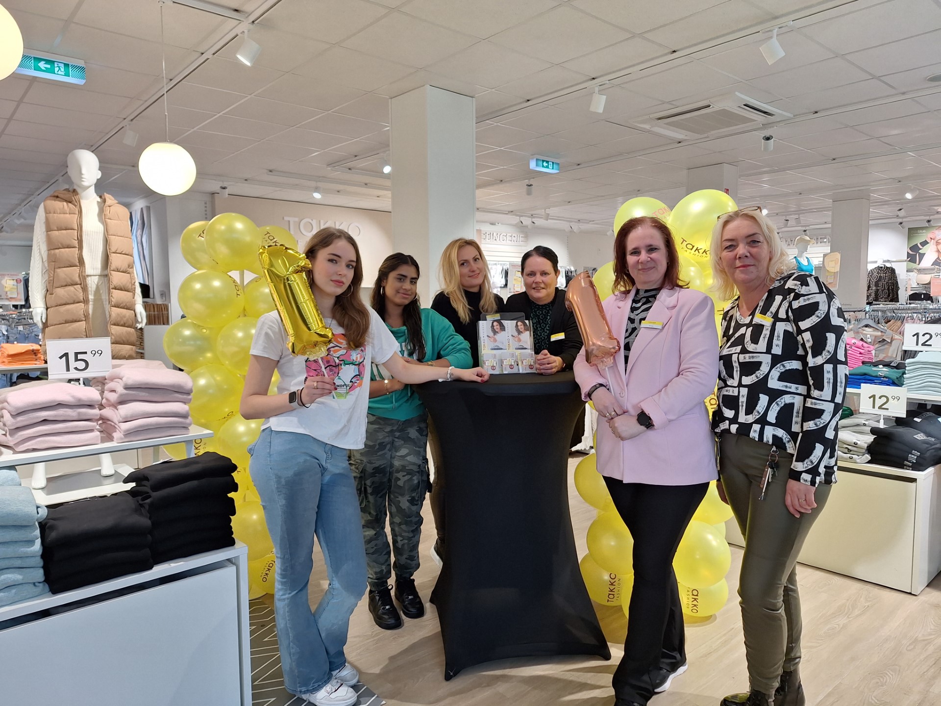 Takko Fashion al een jaar op het Marktplein: Dát wordt gevierd - Jutter ...