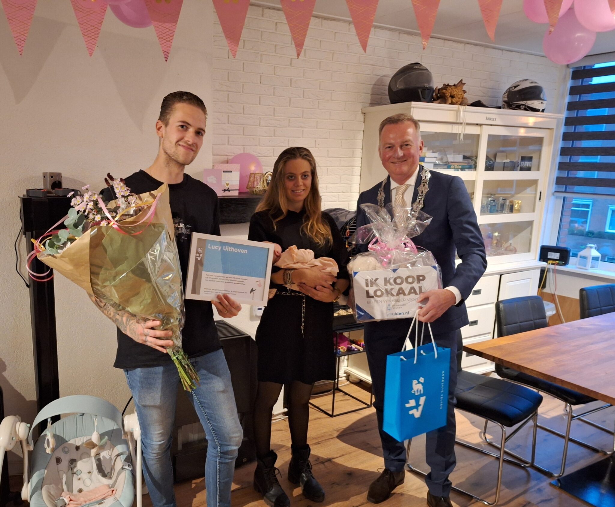 Lucy is onze zeventigduizendste en daarmee gaat de gemeente door de ...
