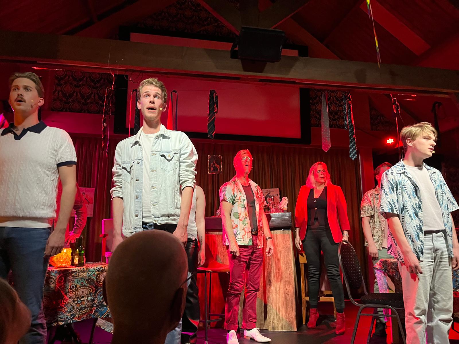 Stichting Muziek en meer in de IJmond presenteert: Je hoeft me niet te ...