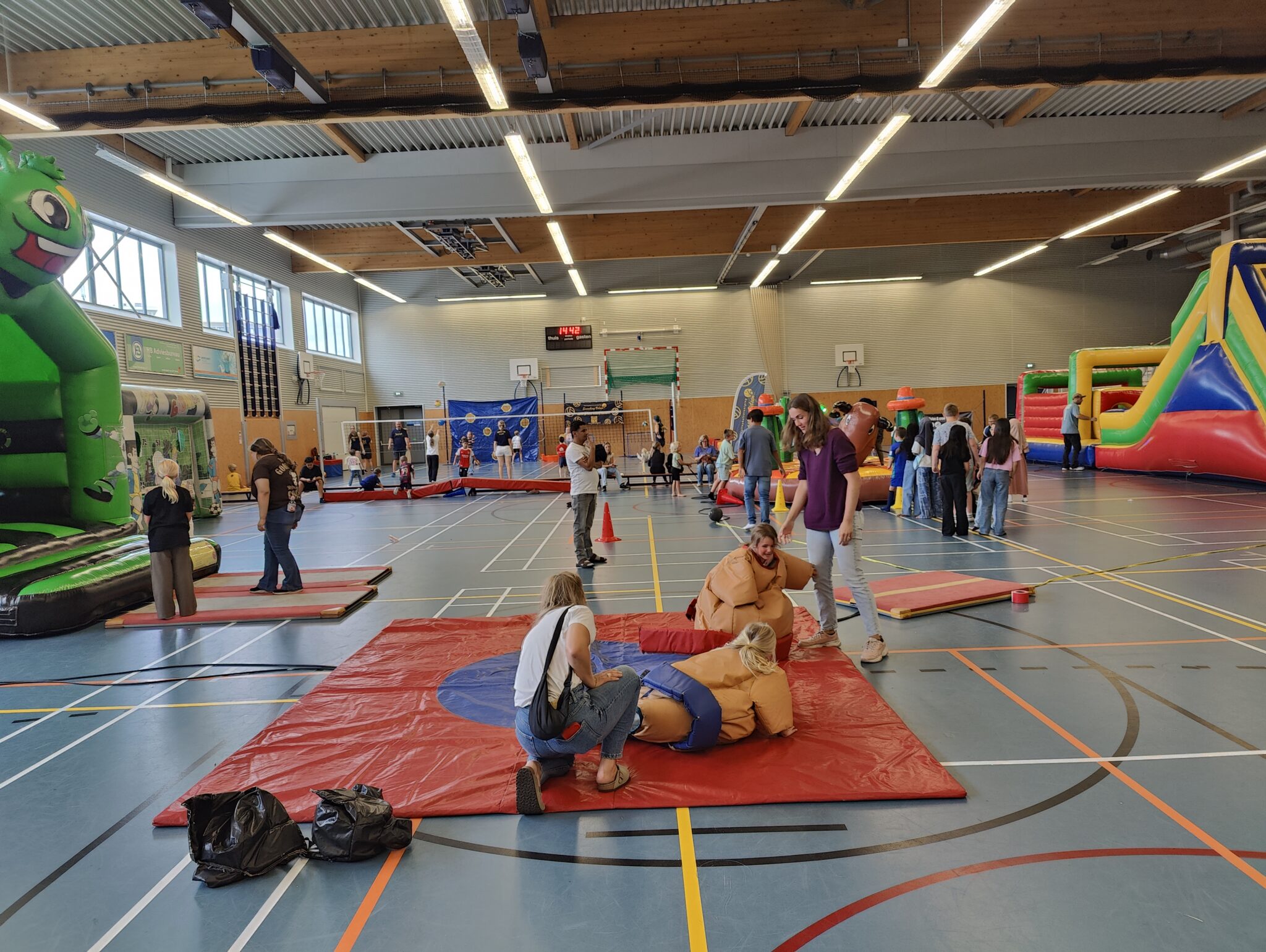 Zomerpret Velsen 2025 eindigt met lekker slotfeest vol spel & sport ...